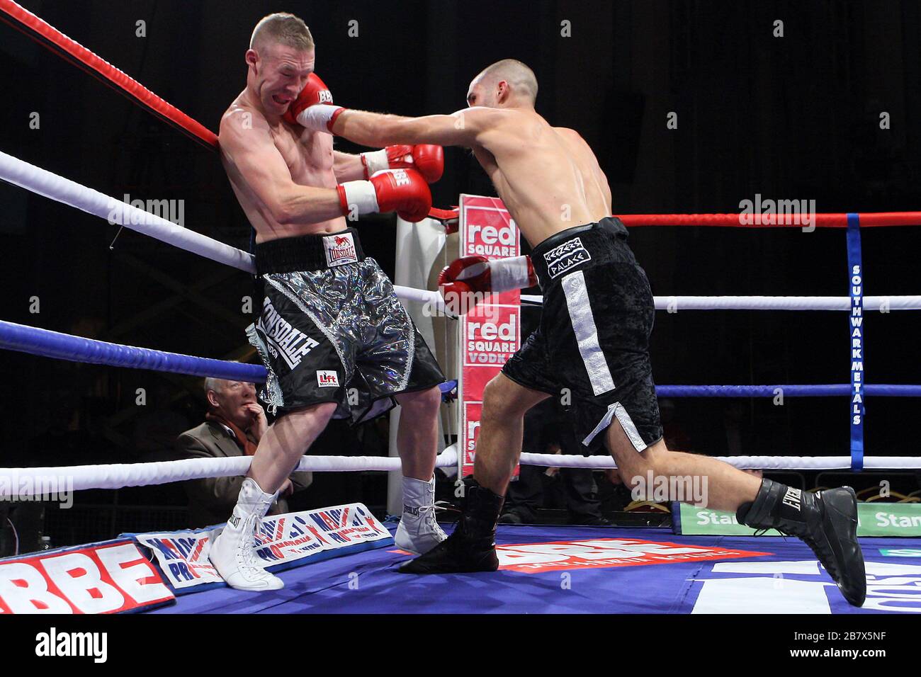 Toy Hill (black shorts) defeats Kevin Concepcion in a Middleweight ...