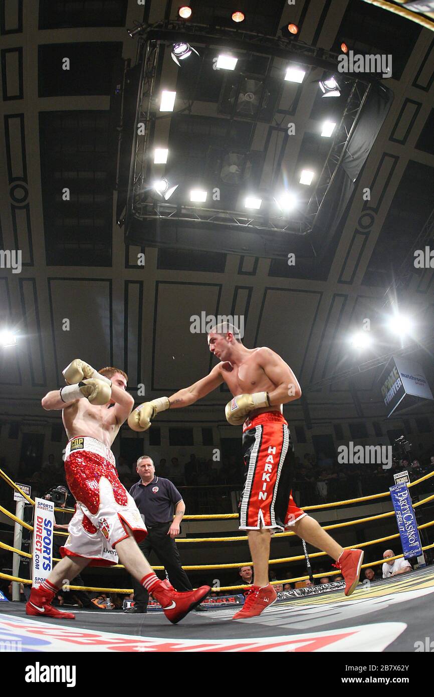 General view boxing ring in hi-res stock photography and images - Alamy