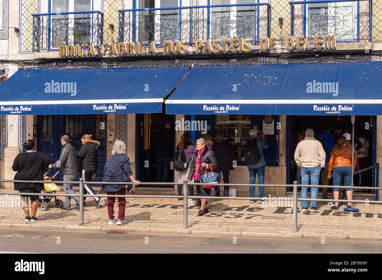 Lisbon pasteis de belem 2020 hi-res stock photography and images - Alamy