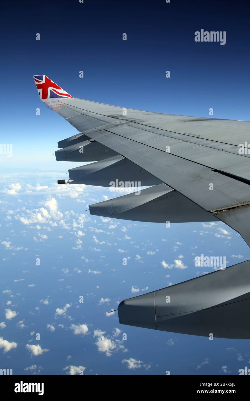 Plane flaps hi-res stock photography and images - Alamy