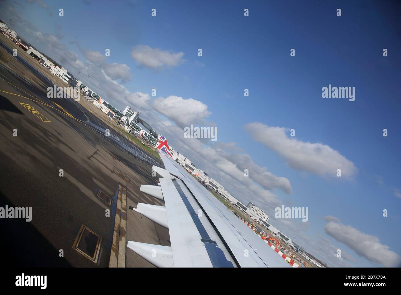 Gatwick Airport England Aeroplane Boeing 747-400 (744) View of Wing ...