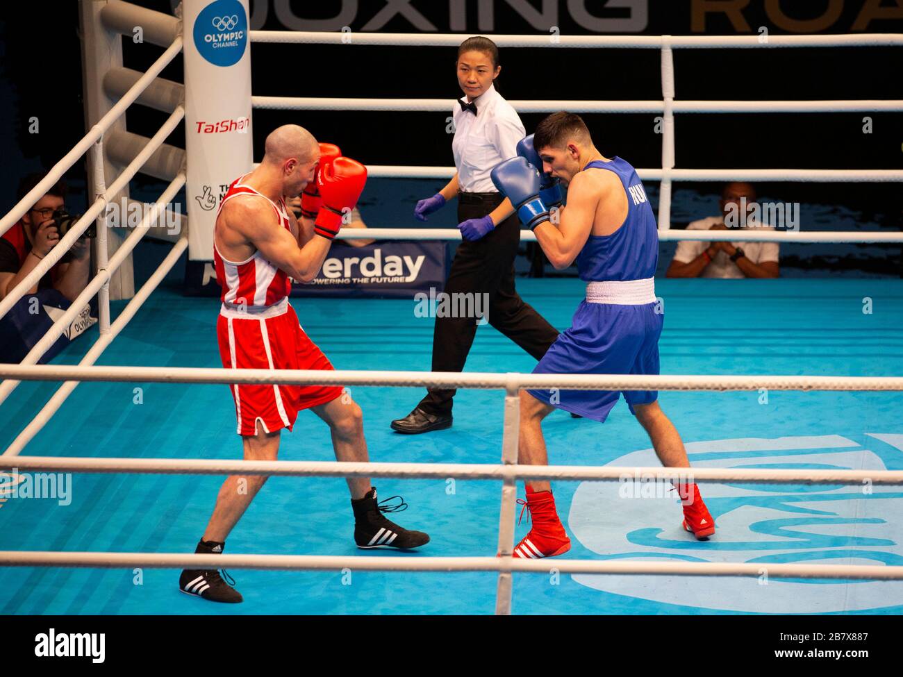 London, UK. 16-03-20. Mohamed Rachem (BEL) RED weight Laszio Kozak (HUN ...