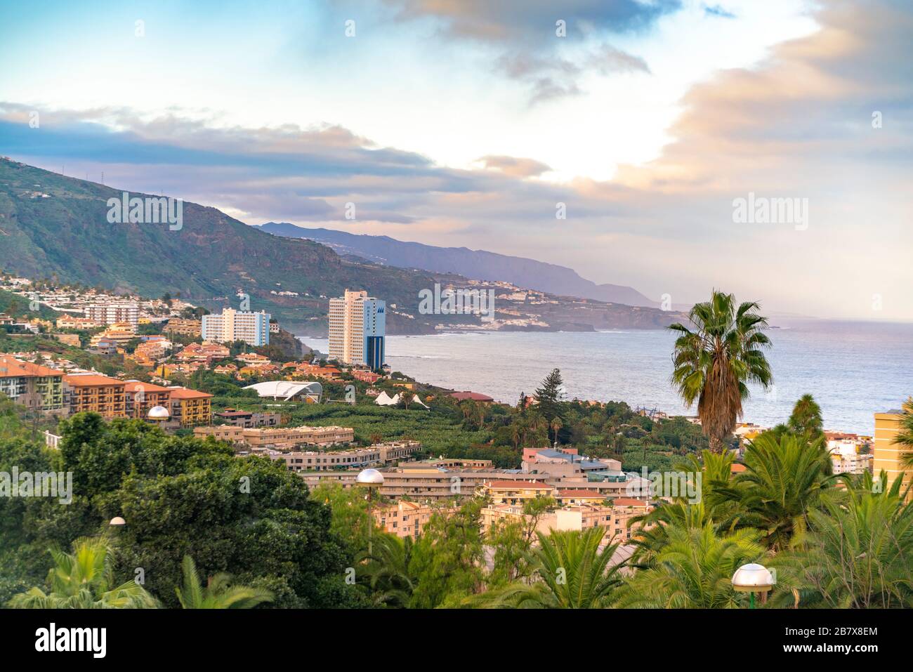 Puerto de la cruz panoramic view from above by Parque Taoro Stock Photo ...