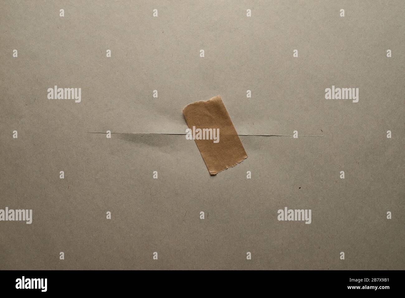 Taped paper note hi-res stock photography and images - Alamy