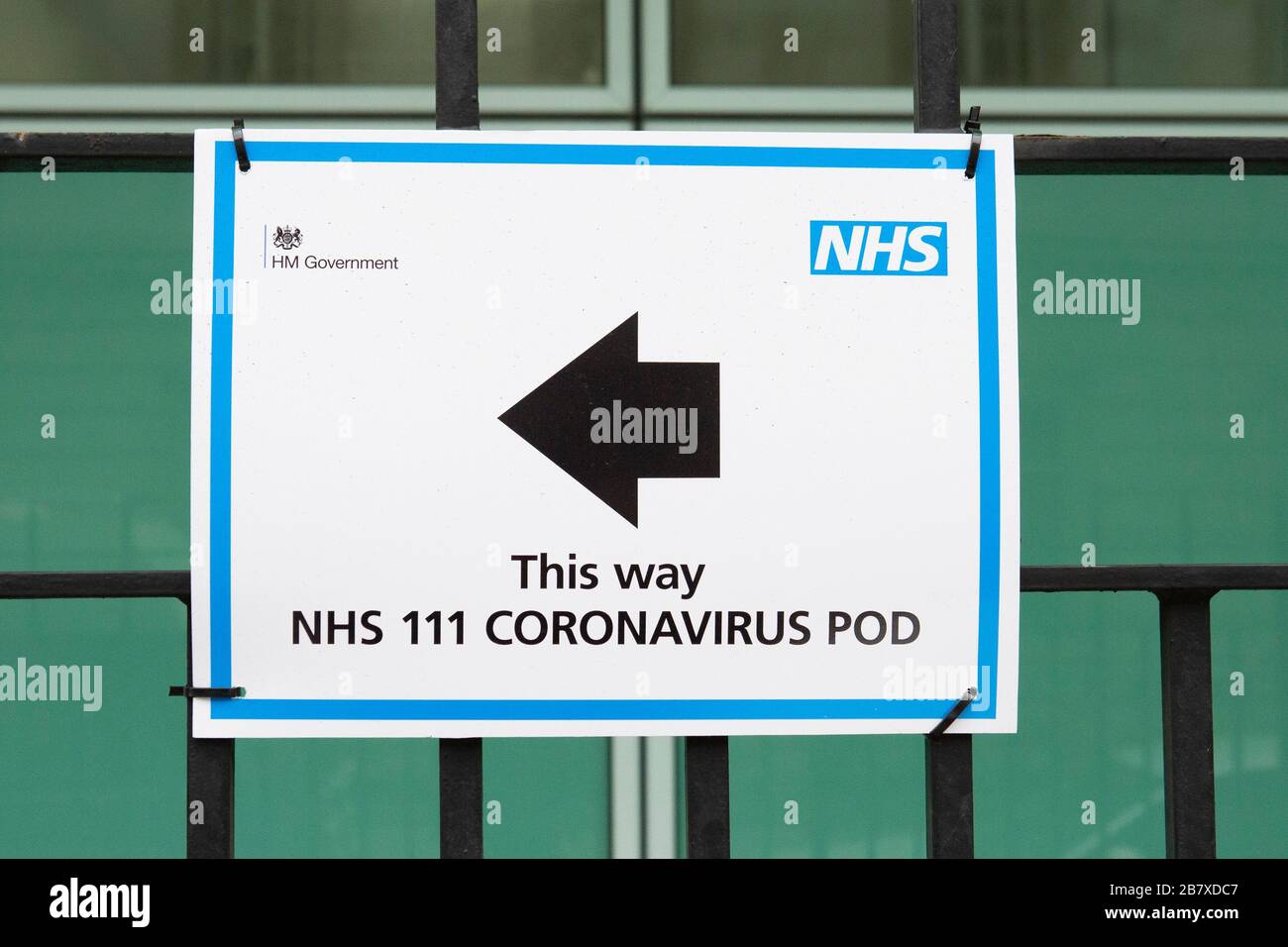 London hospital signs hi-res stock photography and images - Alamy