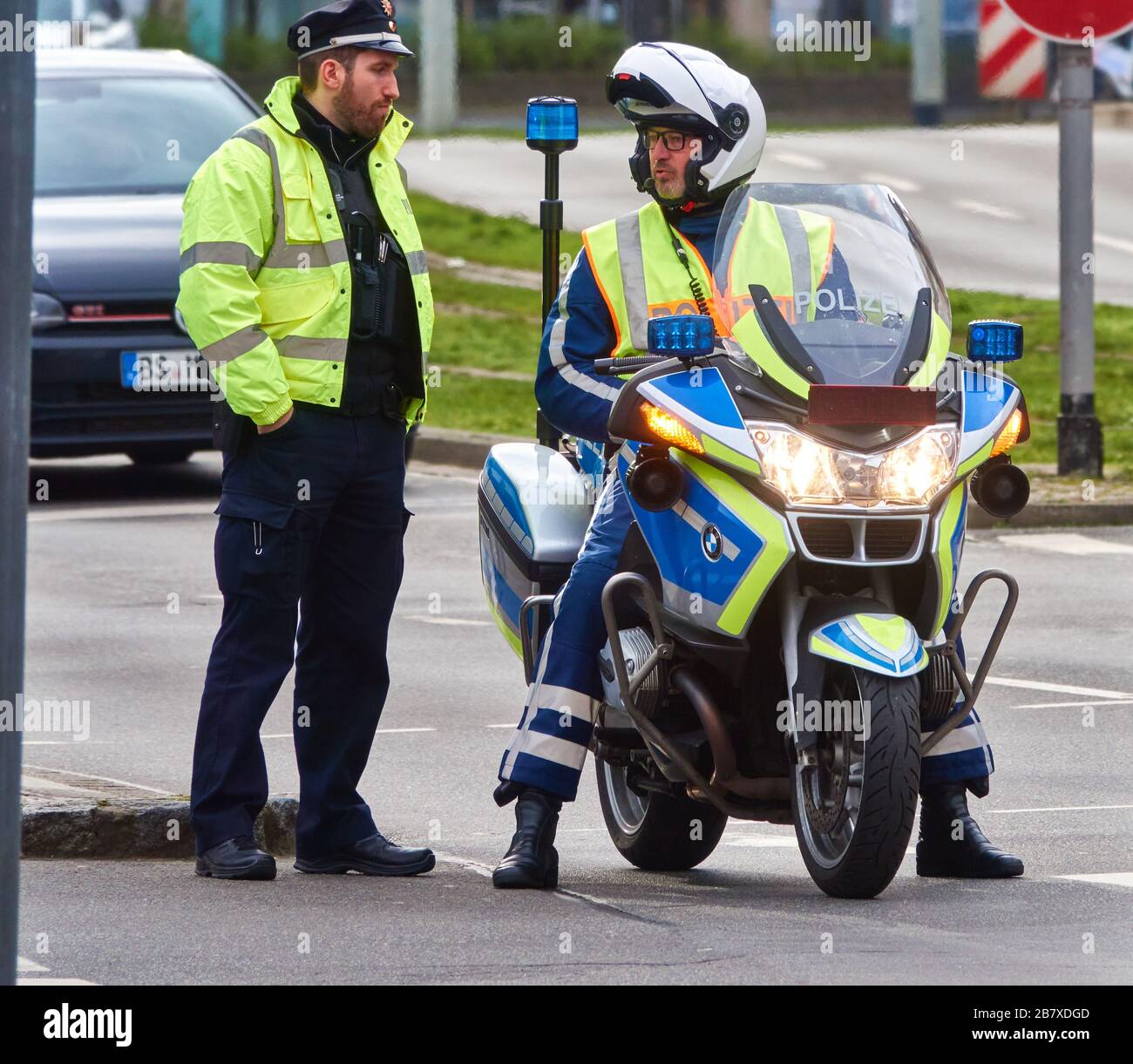 German police motorcycle hi-res stock photography and images - Alamy