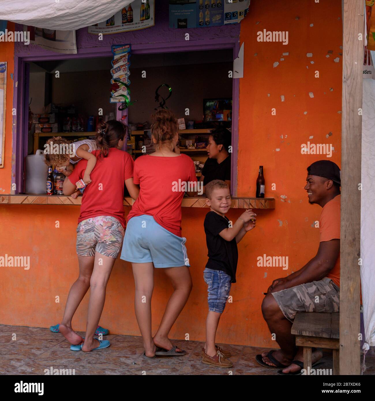 People at store, French Harbour, Roatan Honduras Stock Photo - Alamy