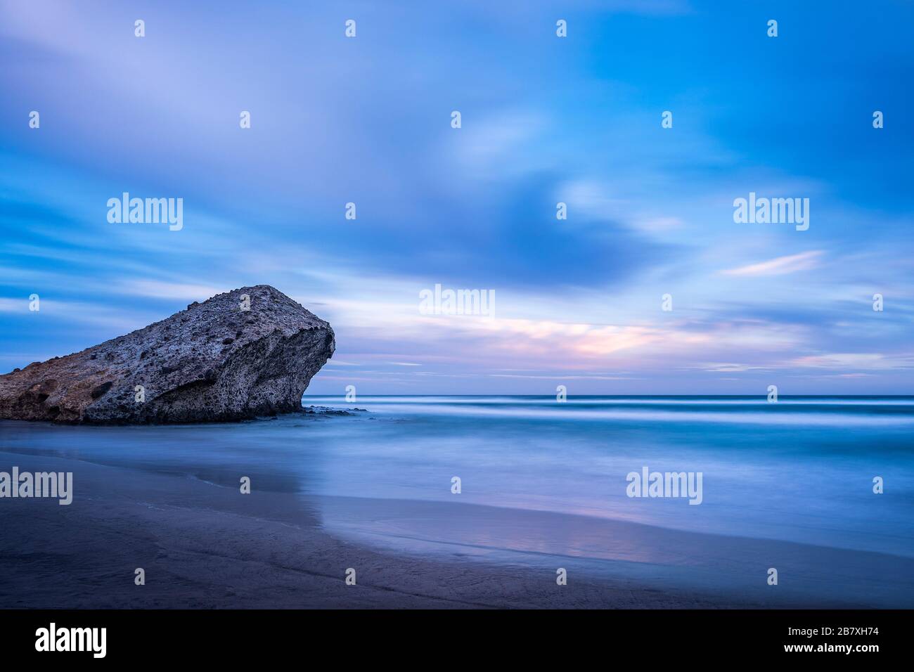 Monsul hi-res stock photography and images - Alamy