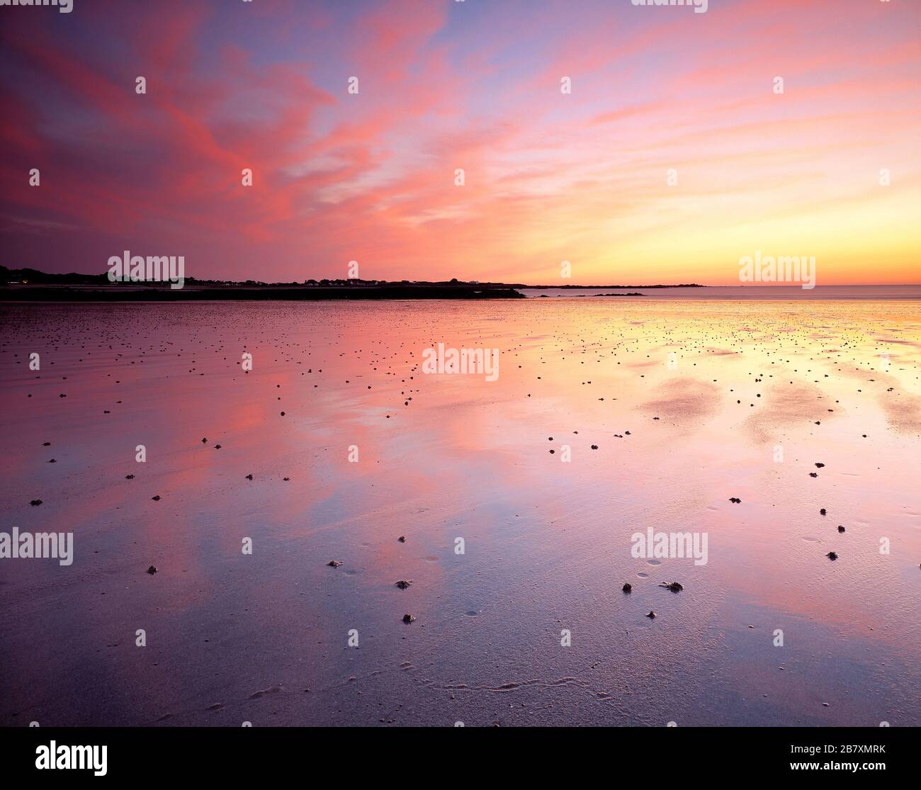 Guernsey, vazon beach hi-res stock photography and images - Alamy