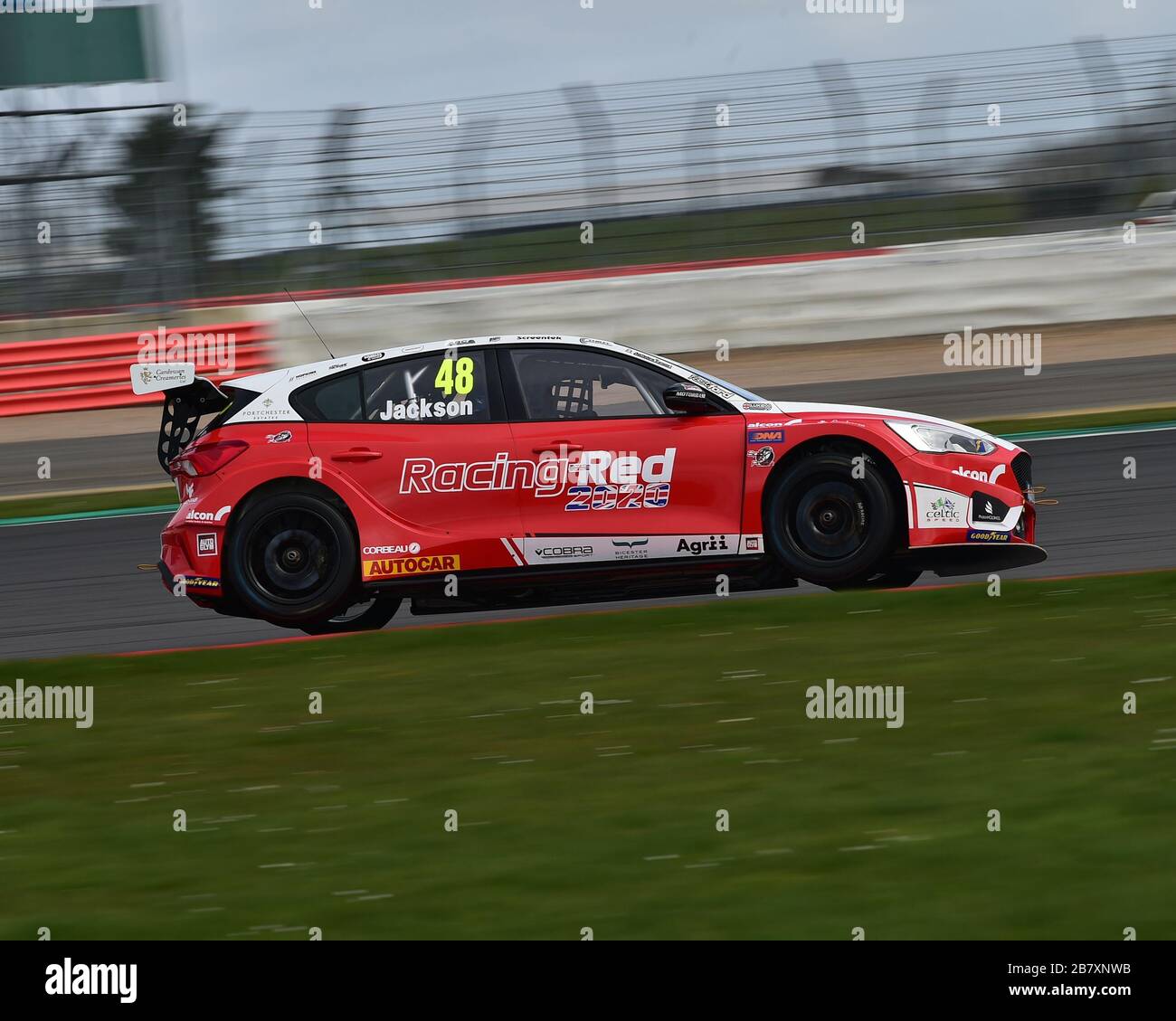 Ollie Jackson, pushing hard, Ford Focus ST, Motorbase Performance, BTCC ...