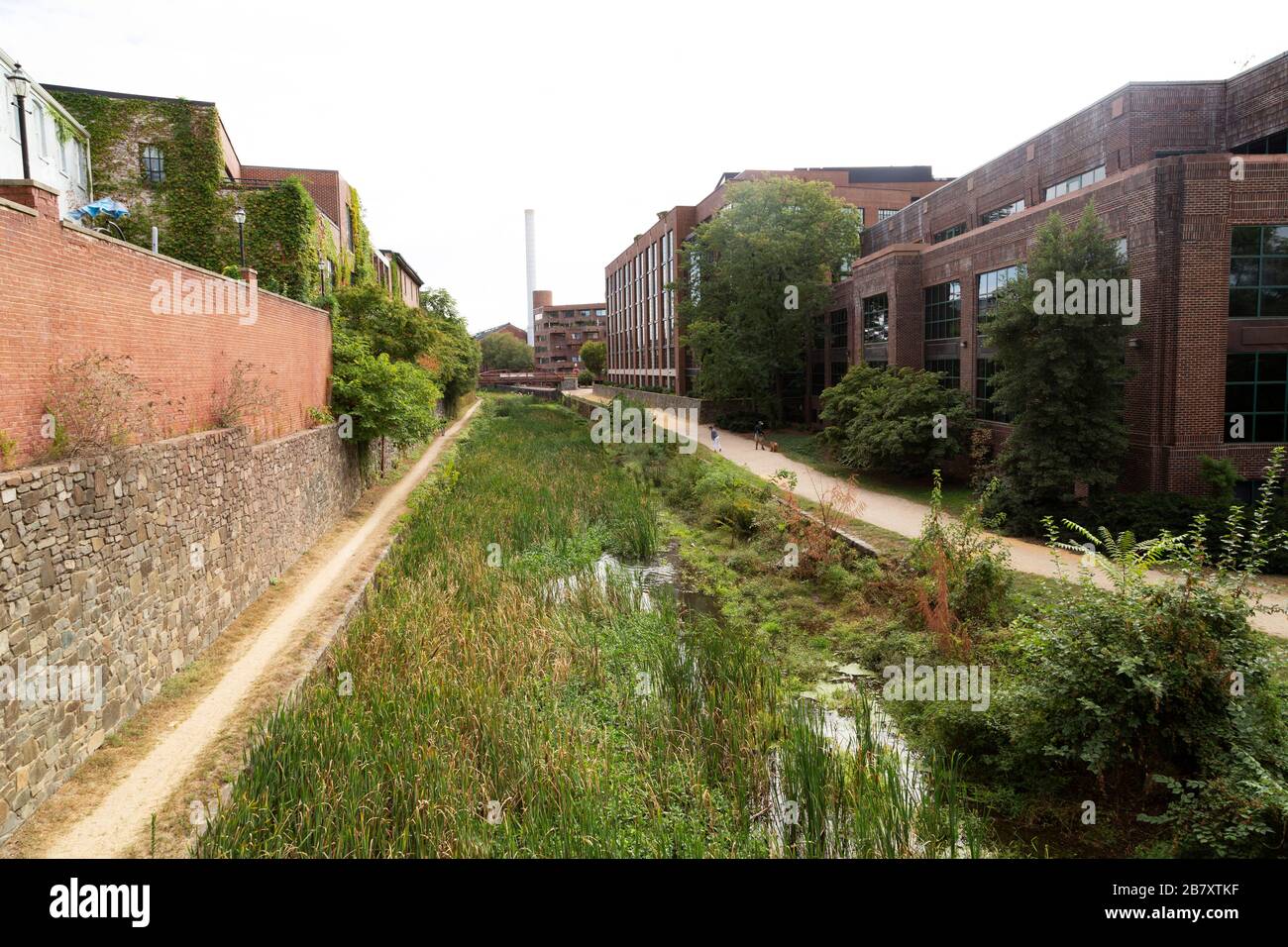 Factory buildings by the Ohio Canal at Georgetown in Washington DC, USA ...