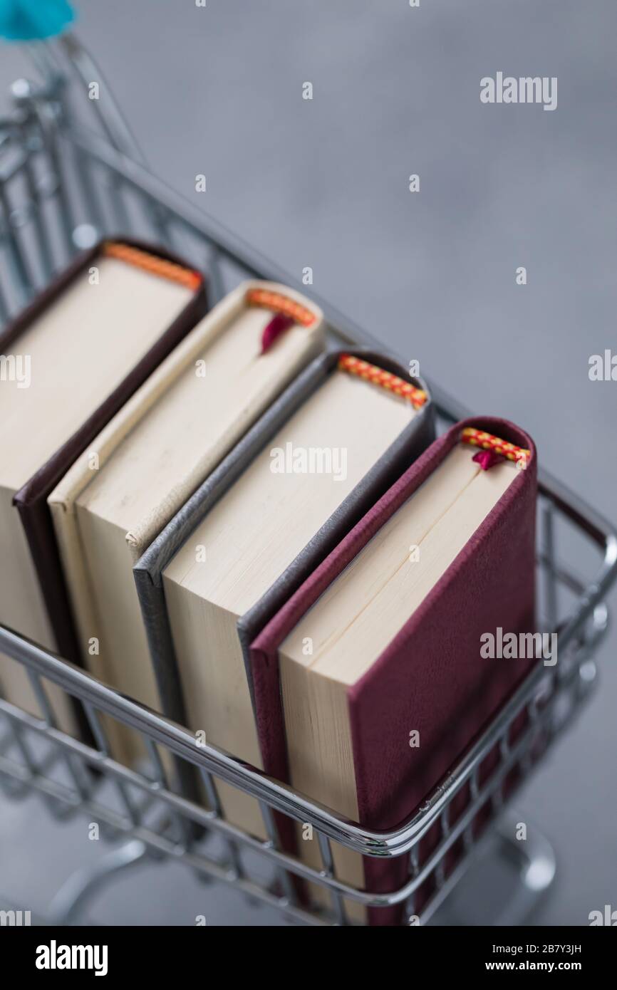Bookstore trolley hi-res stock photography and images - Alamy