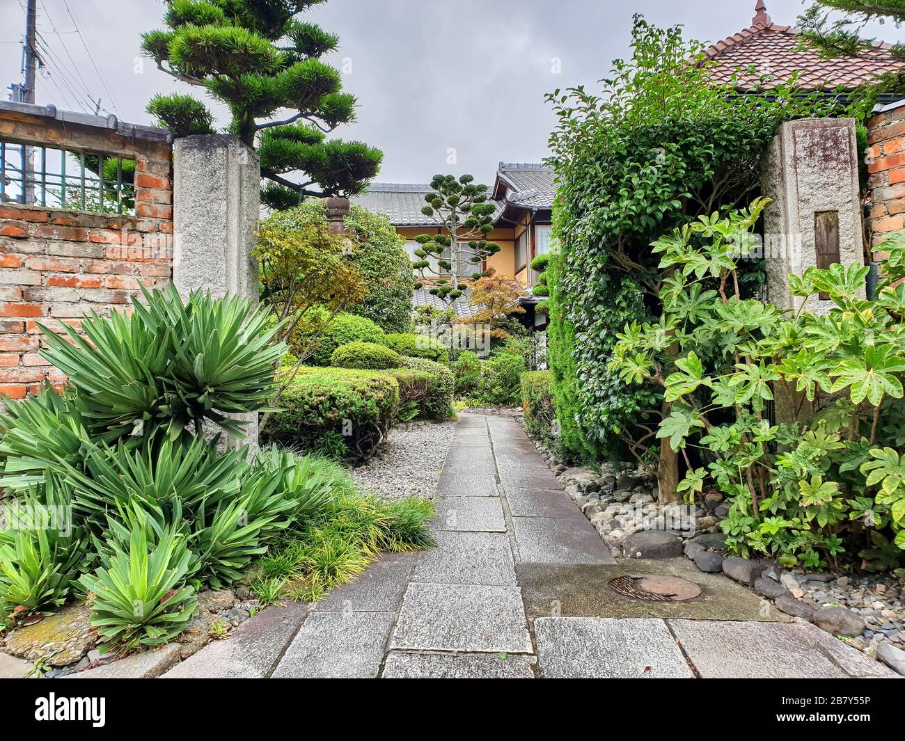 Path in Japanese style garden Stock Photo - Alamy