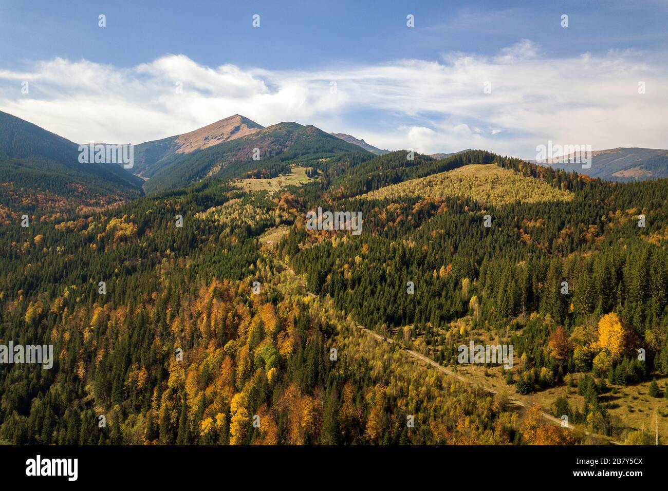 Flight over view hills trees hi-res stock photography and images - Alamy