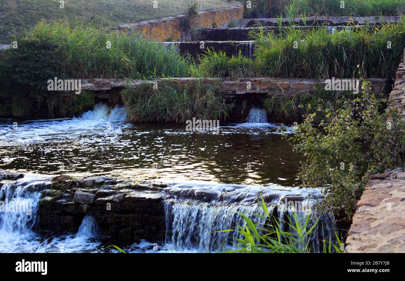 Water texture waterfall dam hi-res stock photography and images - Alamy