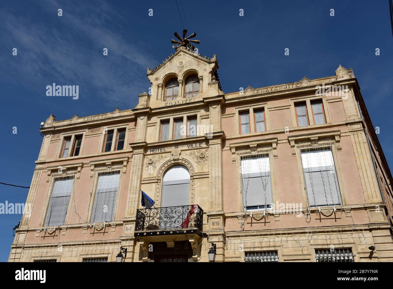 Occitanie region of southern france hi-res stock photography and images ...