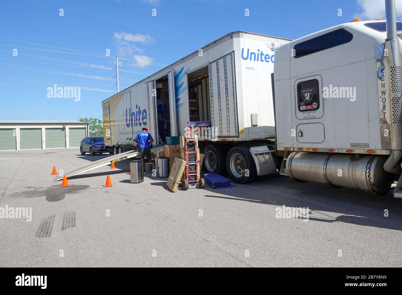 Orlando, FL/USA-3/14/20: A United Van Lines moving truck with the mover ...