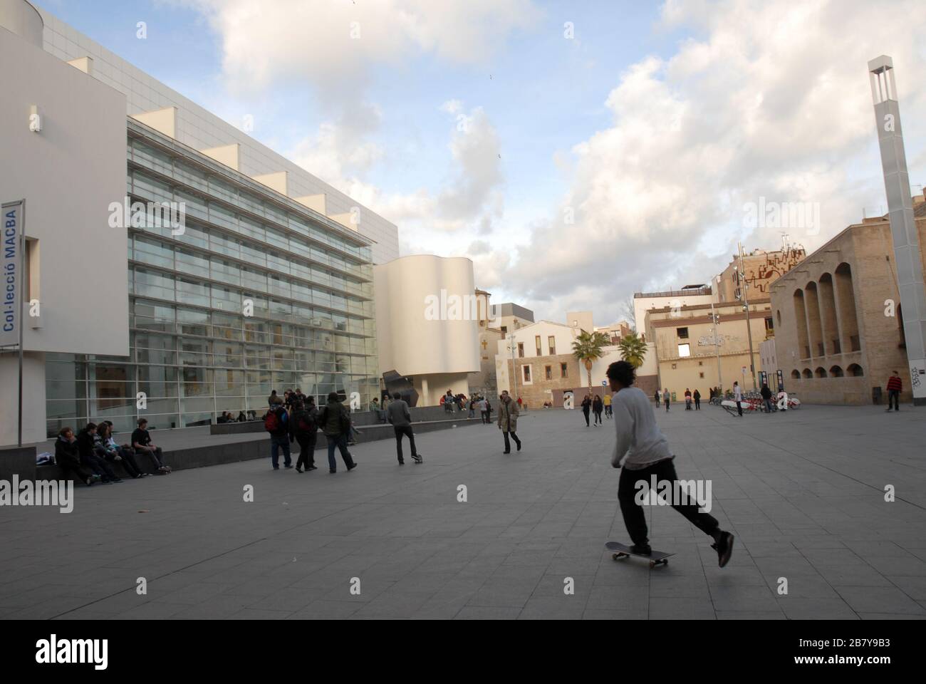 The Barcelona Museum of Contemporary Art, plaza dels Angels Stock Photo ...