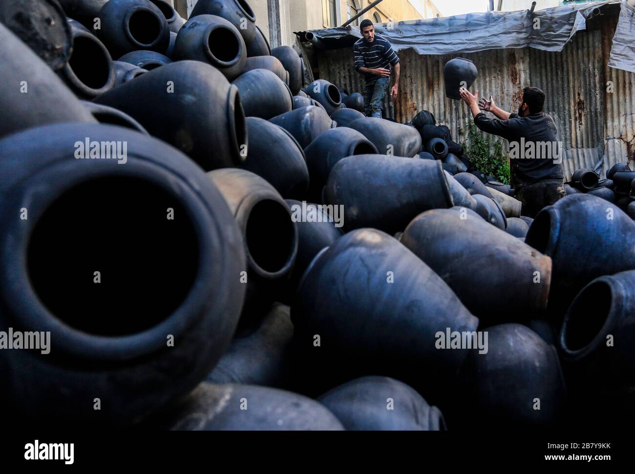 Gaza City, The Gaza Strip, Palestine. 18th Mar, 2020. A Palestinian man ...