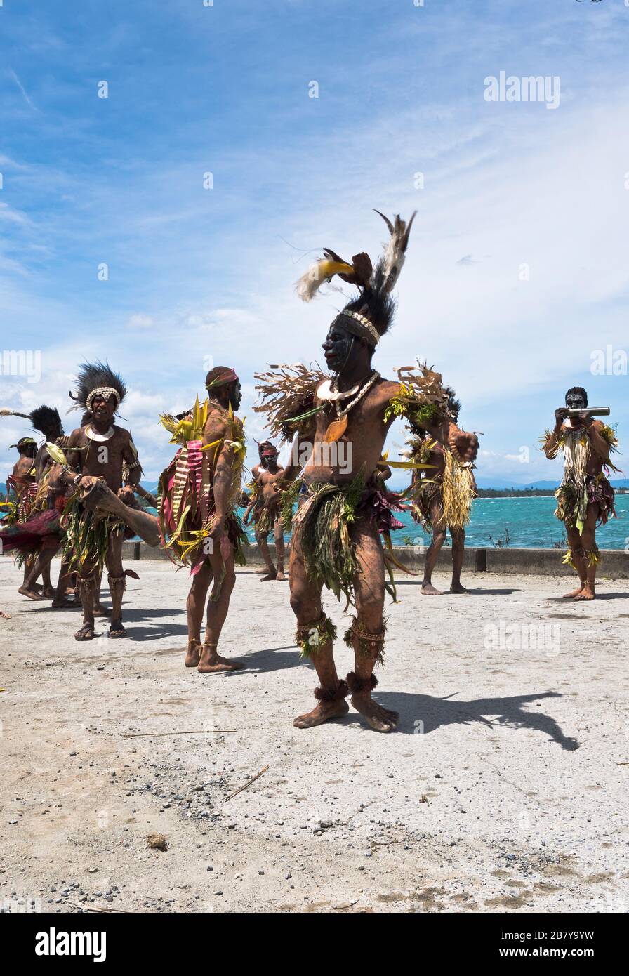 dh Port cruise ship welcome WEWAK PAPUA NEW GUINEA Traditional PNG ...