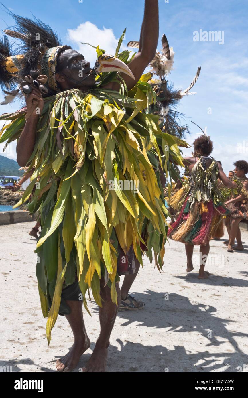 dh Port cruise ship welcome WEWAK PAPUA NEW GUINEA Traditional PNG ...