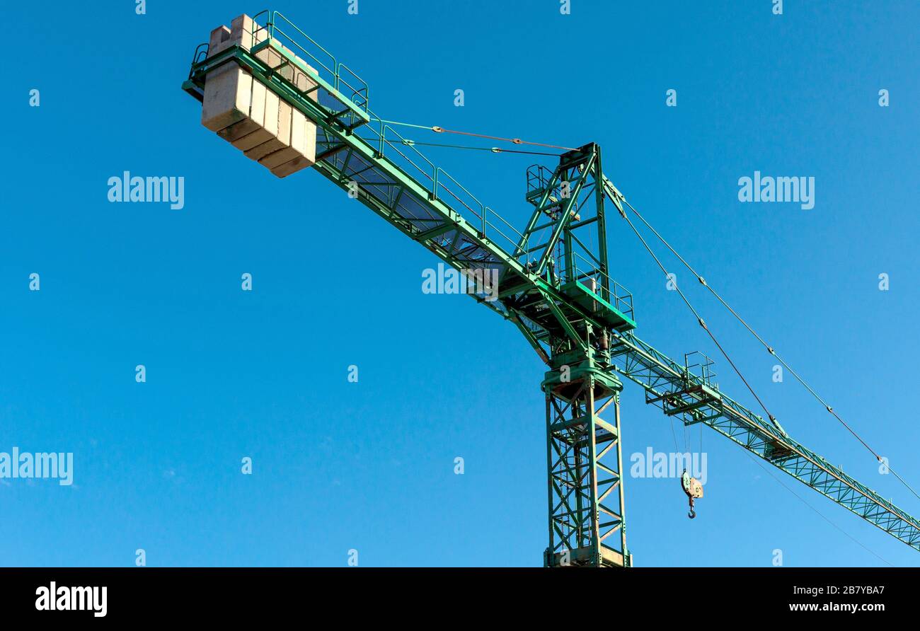 Counter jib ballast hi-res stock photography and images - Alamy
