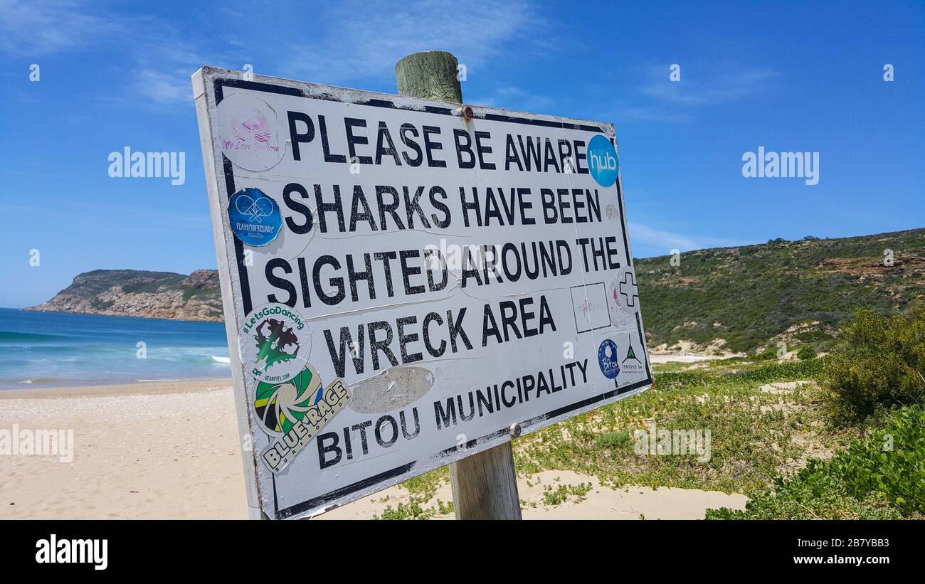 Shark warning sign hi-res stock photography and images - Alamy