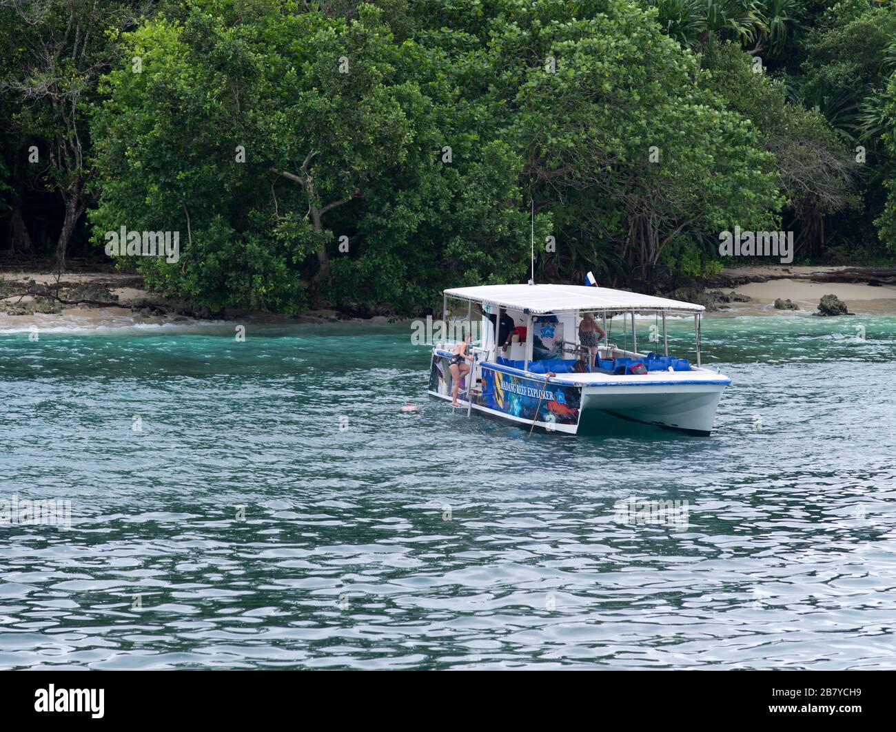 dh Tourist boat MADANG PAPUA NEW GUINEA Off island shore Stock Photo ...