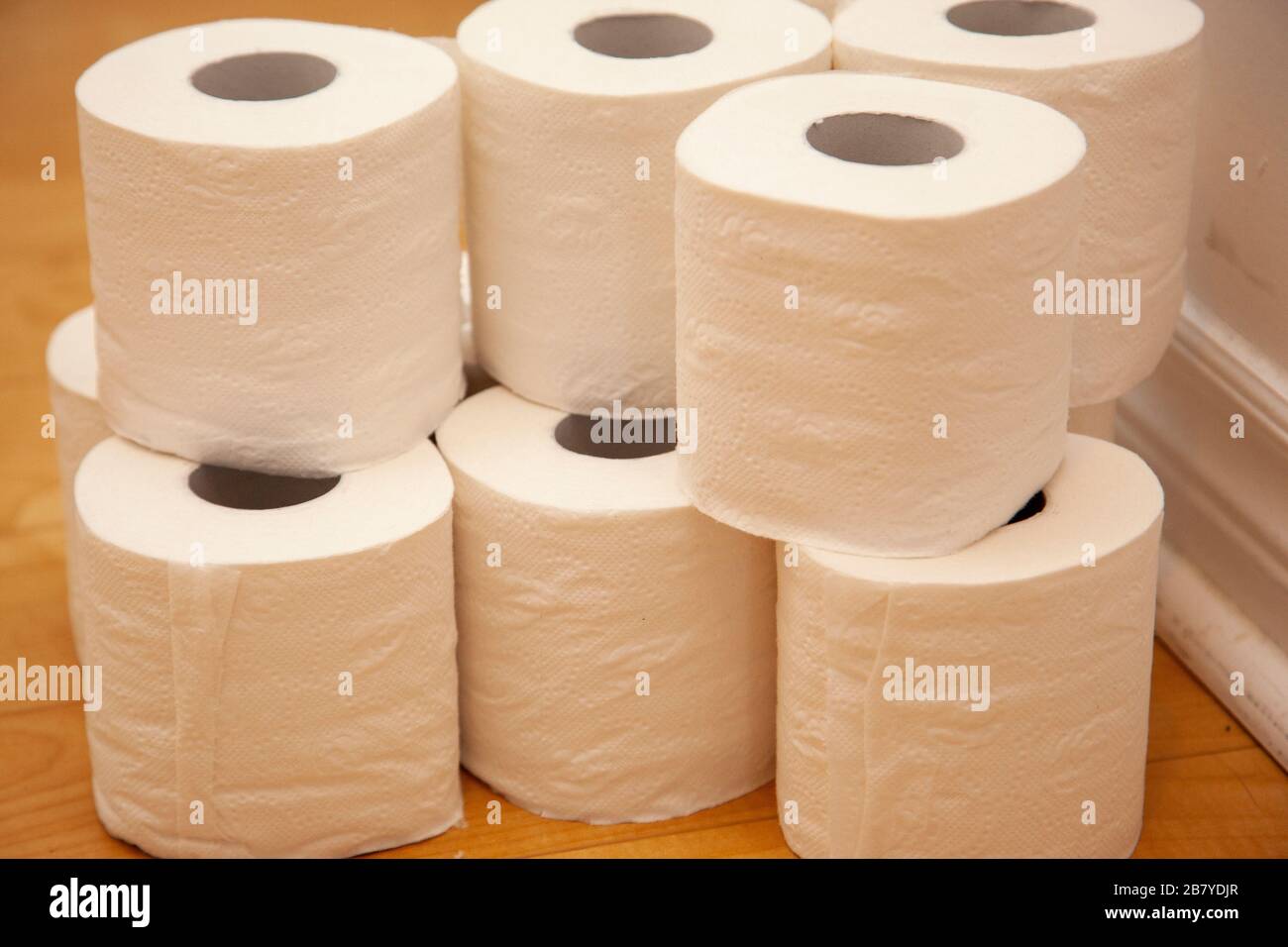 Stack toilet paper hi-res stock photography and images - Alamy