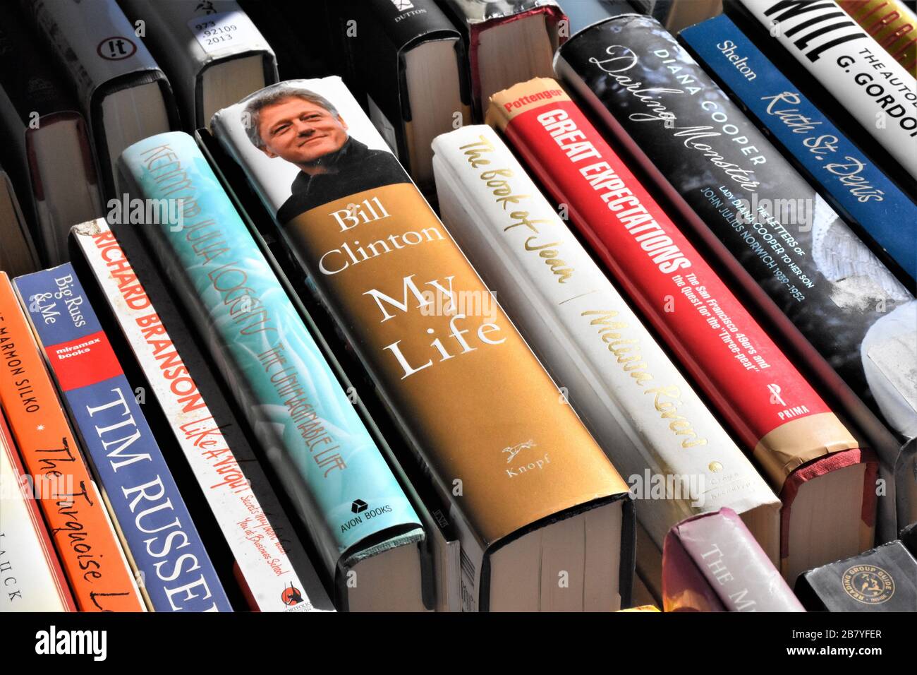 Gordon liddy book hi-res stock photography and images - Alamy