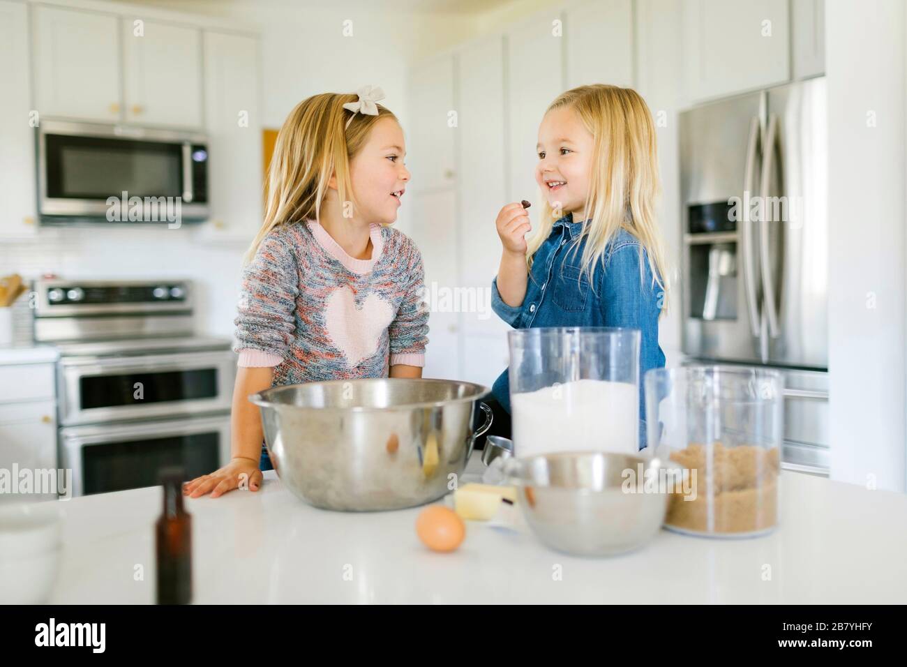 Girls image hi-res stock photography and images - Alamy