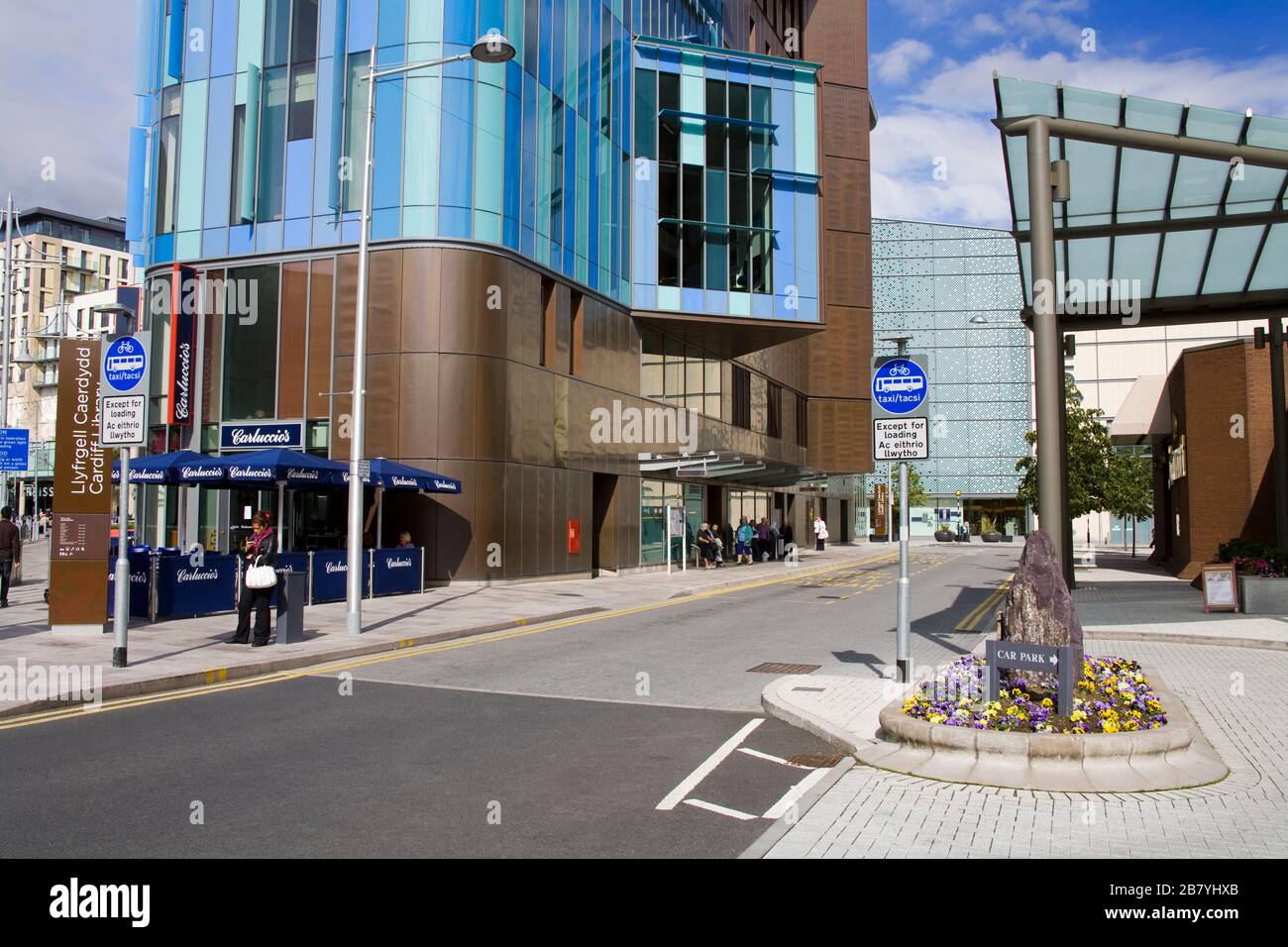 Cardiff central public library hi-res stock photography and images - Alamy