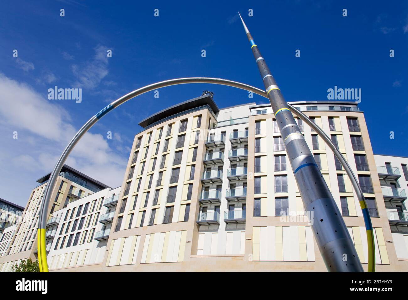 Cardiff st davids shopping centre hi-res stock photography and images ...
