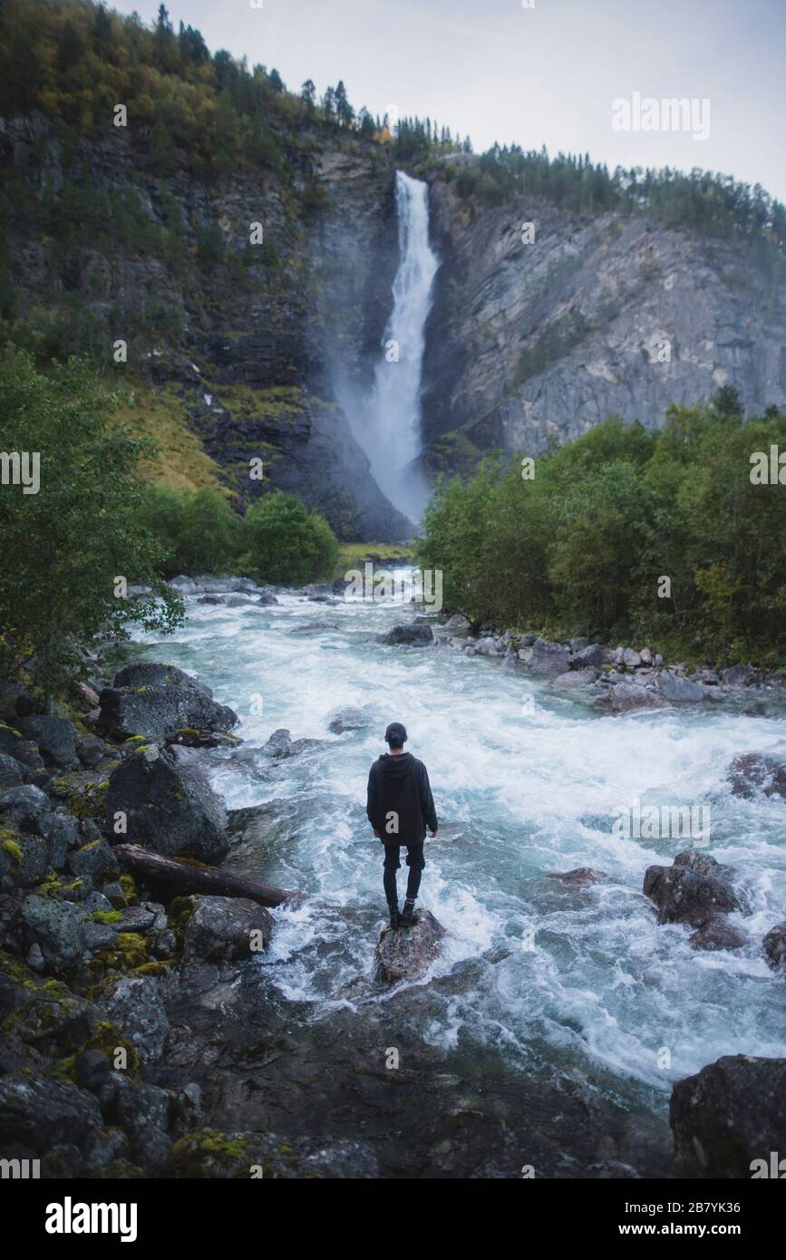 Water flowing away hi-res stock photography and images - Alamy