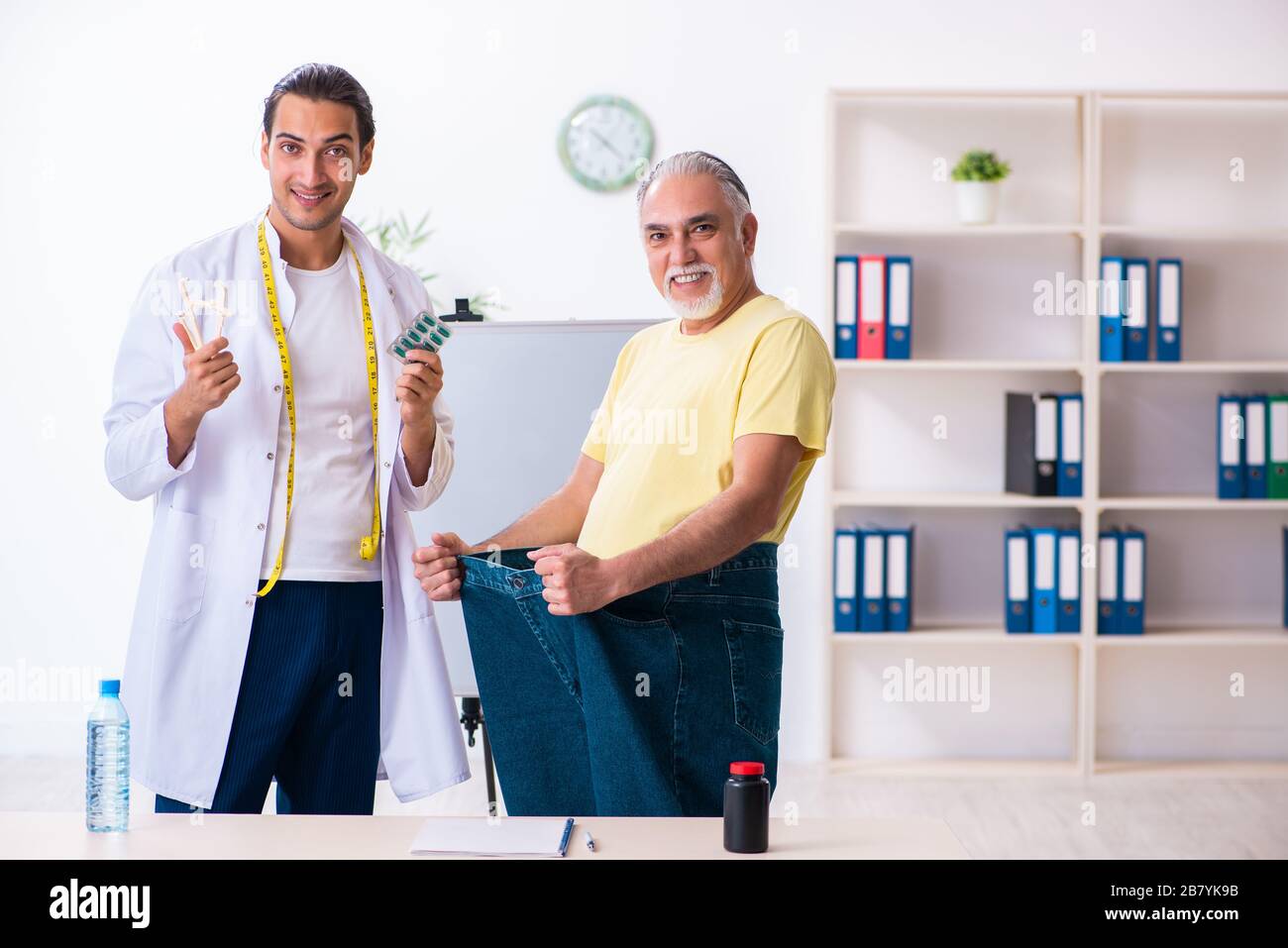 Caliper abdomen hi-res stock photography and images - Alamy