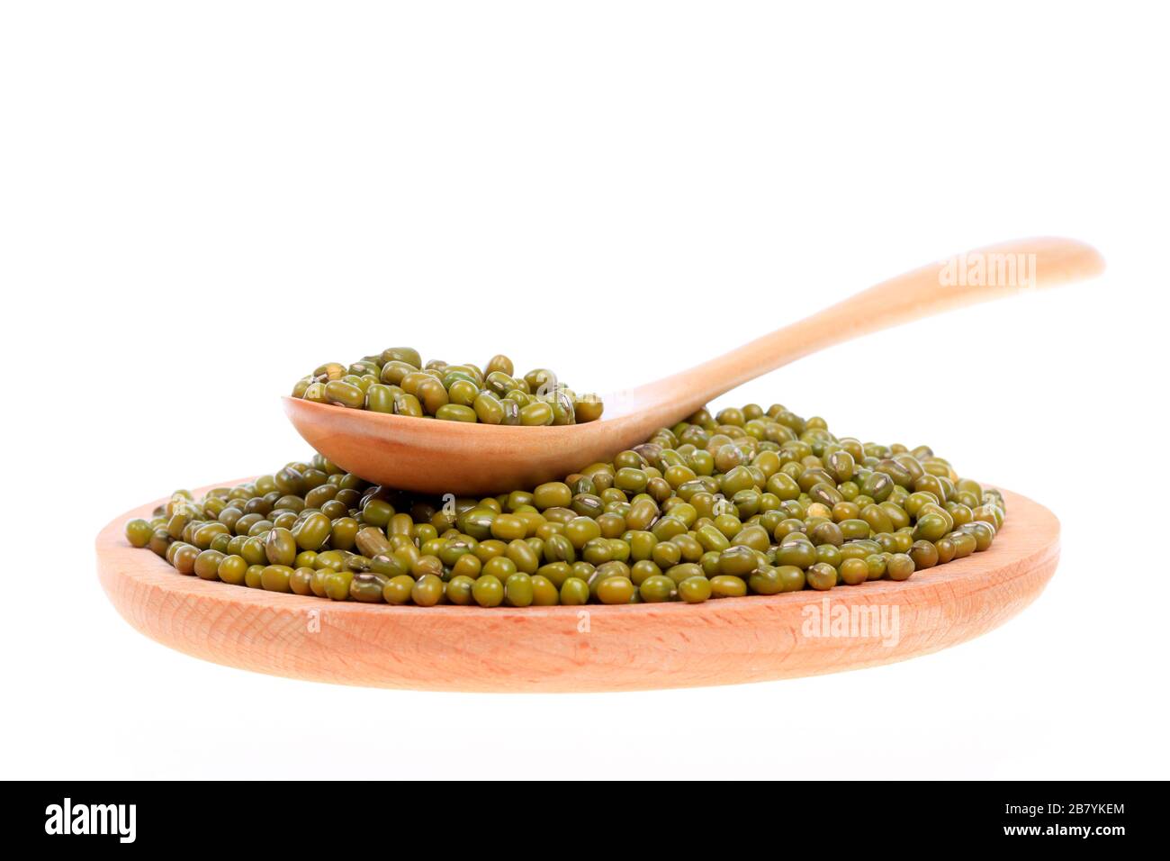 mung beans，Close-up, studio shot Stock Photo - Alamy