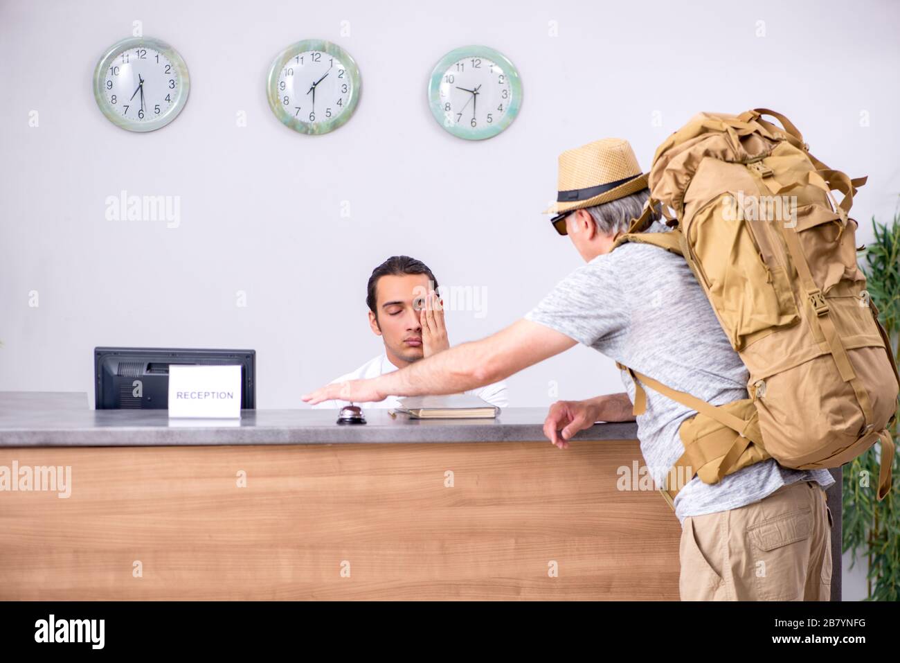 Backpacker hostel sleeping hi-res stock photography and images - Alamy