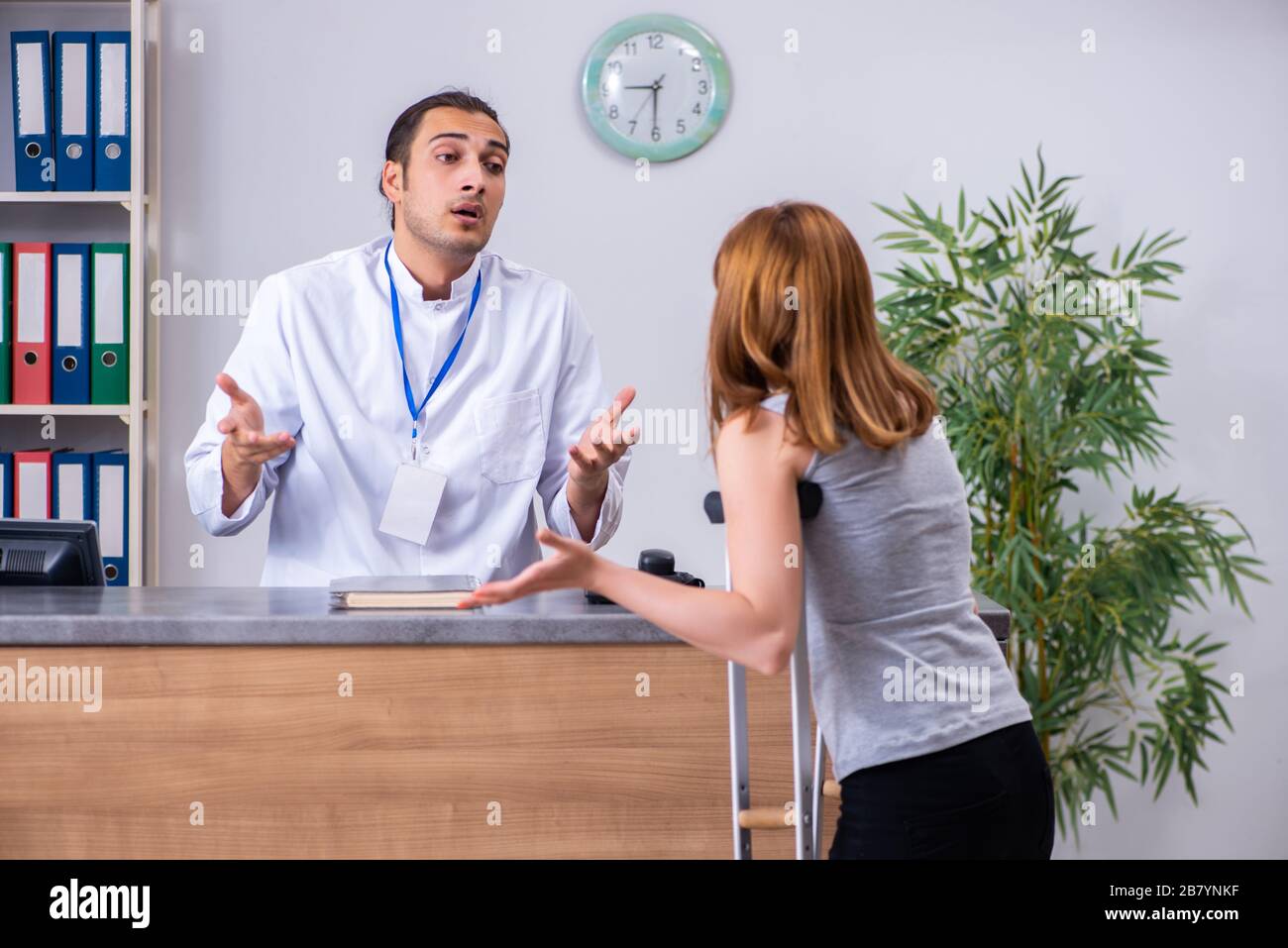 Hospital reception angry hi-res stock photography and images - Alamy
