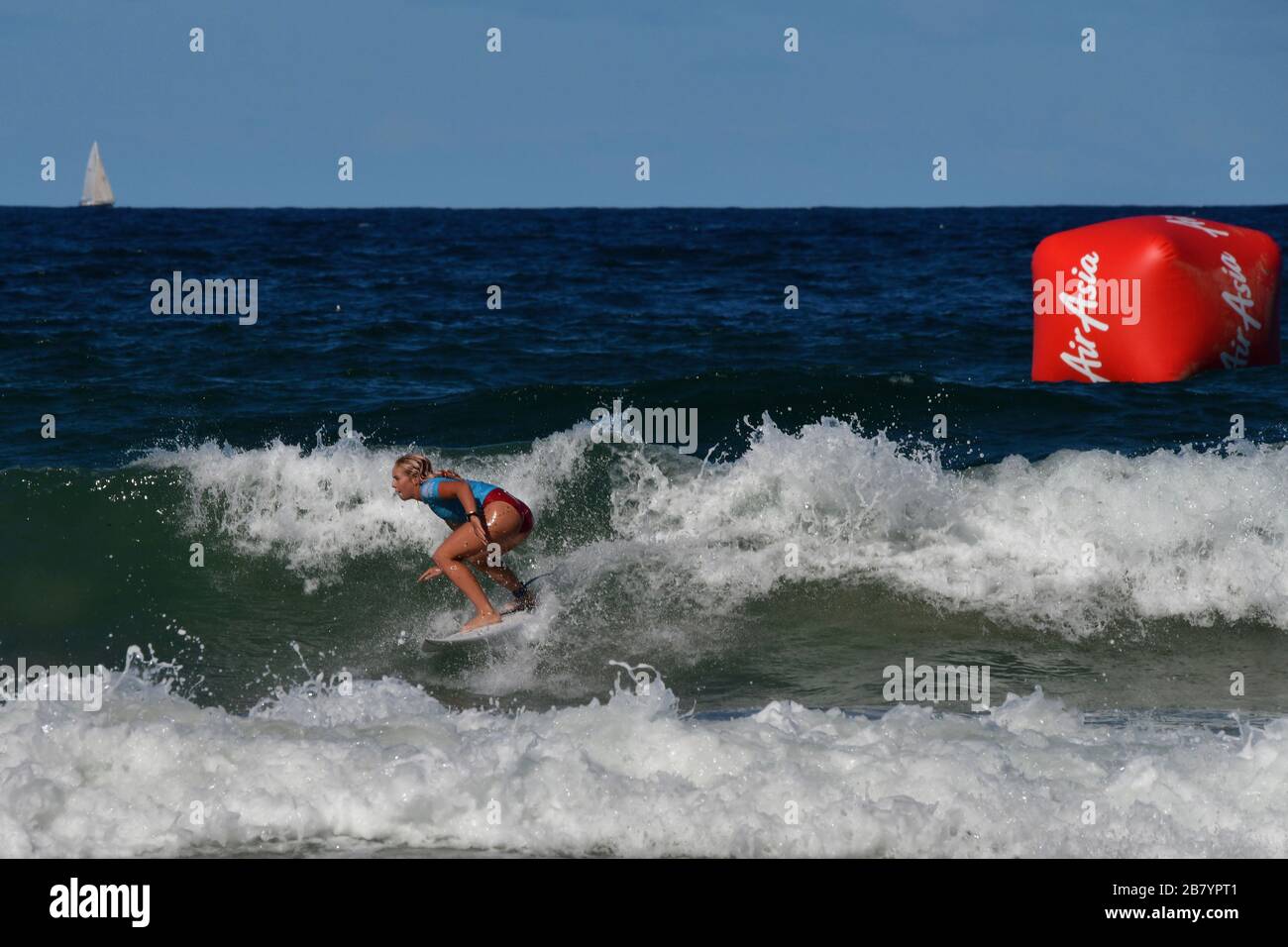 Gabriela Bryan in action at the Sydney Surf Pro 2020 Stock Photo - Alamy