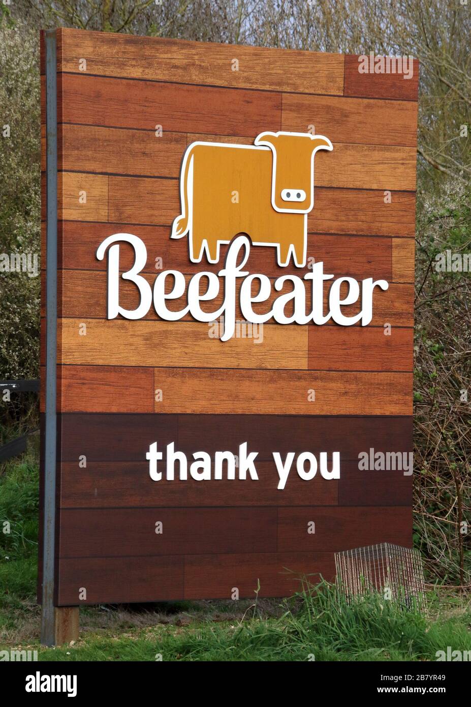 Beefeater restaurant sign hi-res stock photography and images - Alamy