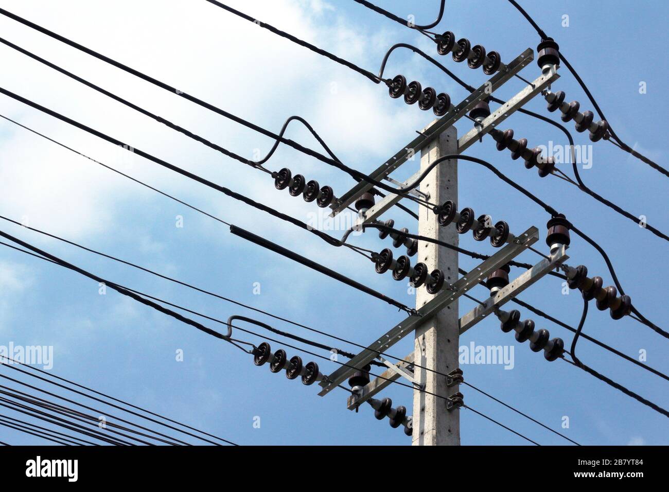 Electric line post communication hi-res stock photography and images ...