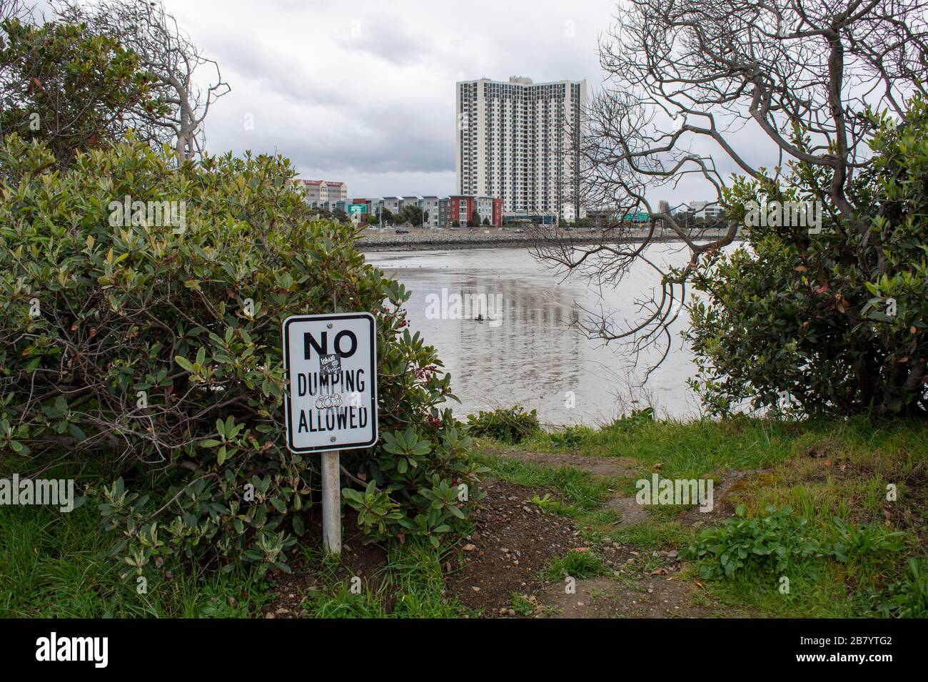 Oakland emeryville hi-res stock photography and images - Alamy