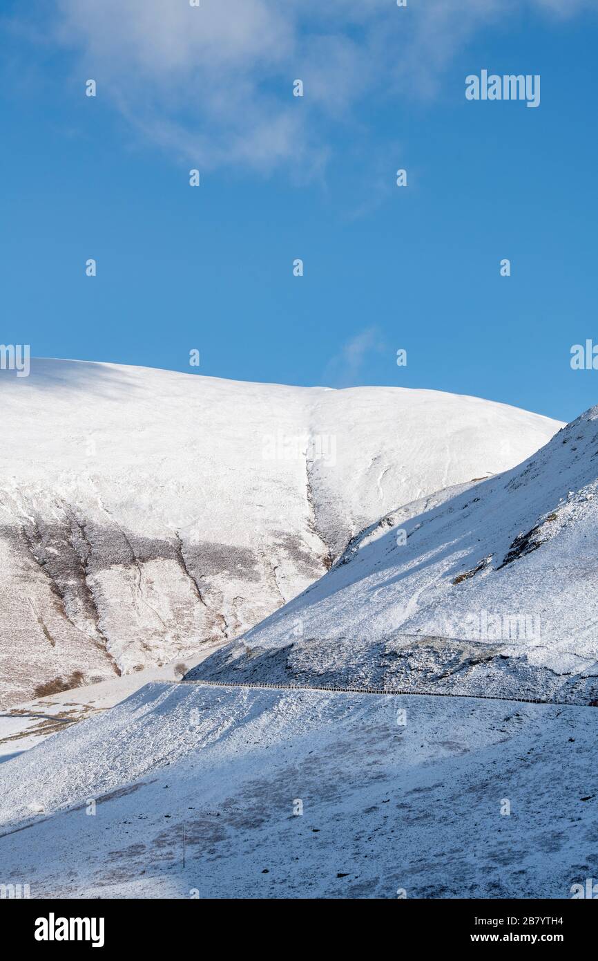 Dalveen pass hi-res stock photography and images - Alamy