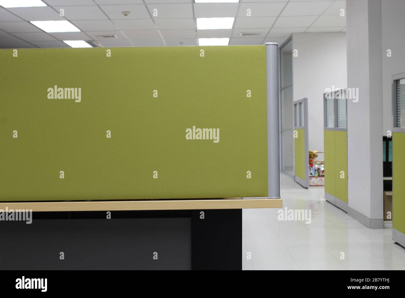Partition Office Cubicles, Green Partition Stock Photo - Alamy