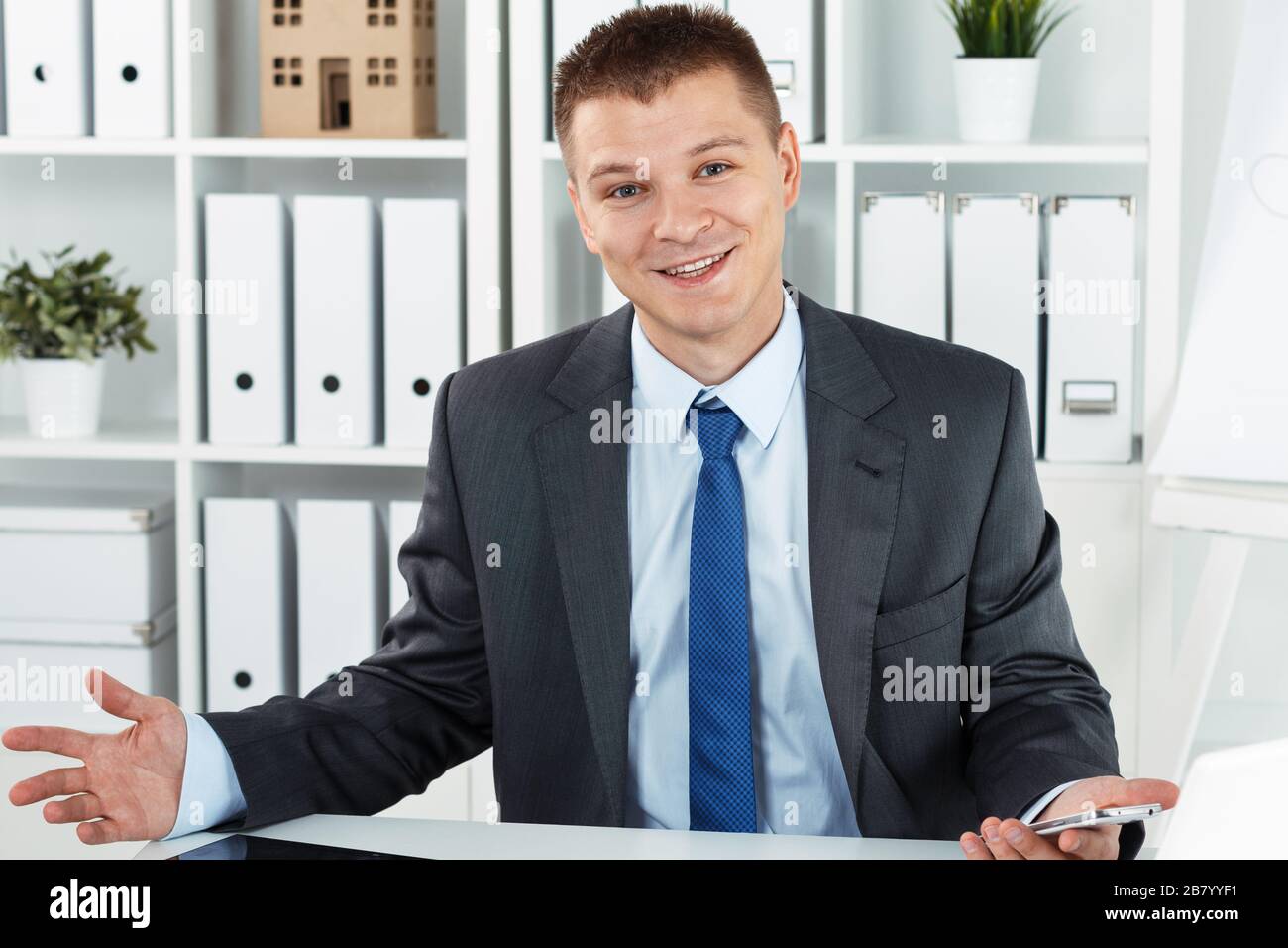 Polite smile hi-res stock photography and images - Alamy