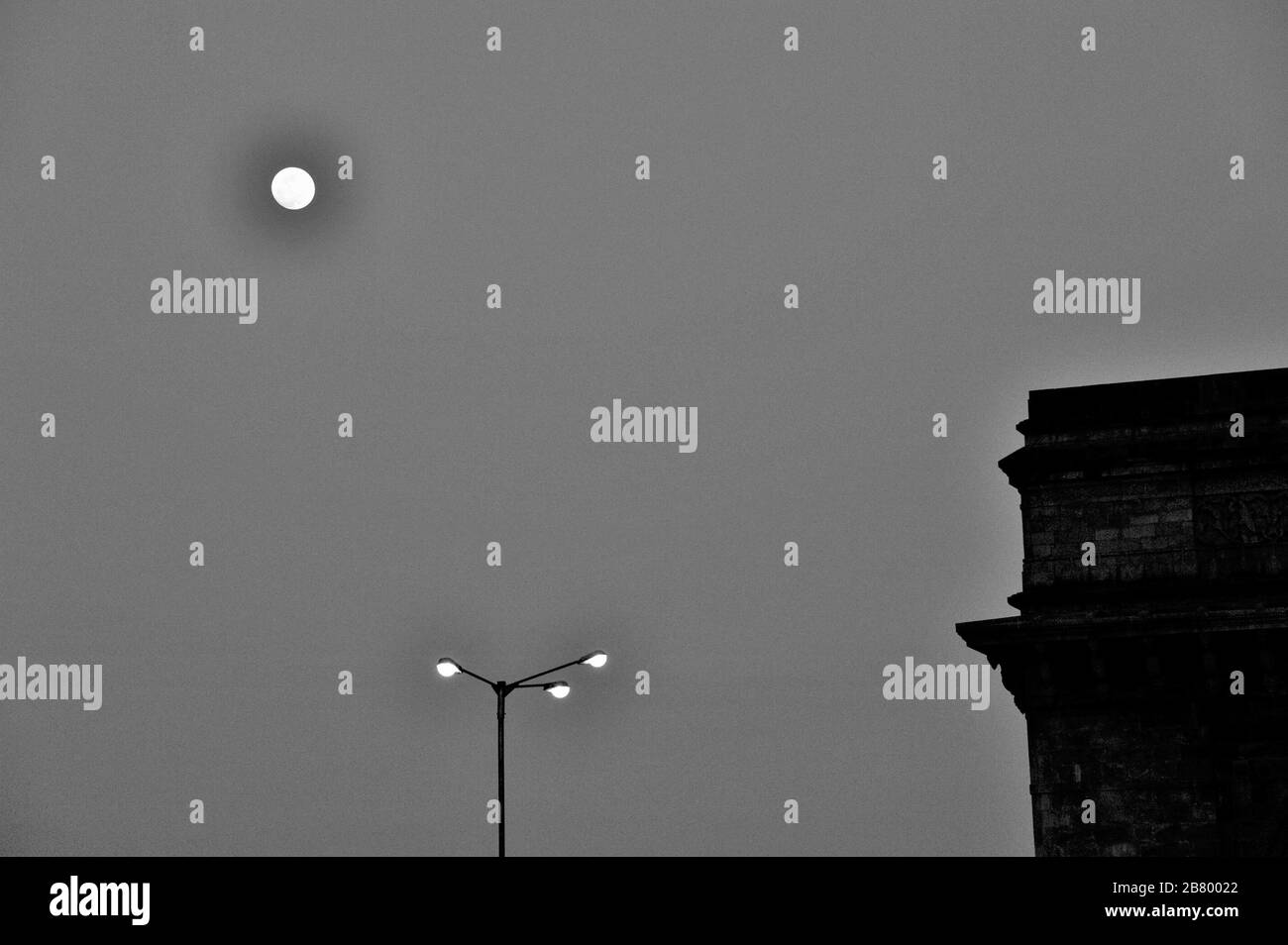 Full moon, Light pole, Gateway of India, Apollo Bunder, Colaba, Bombay ...