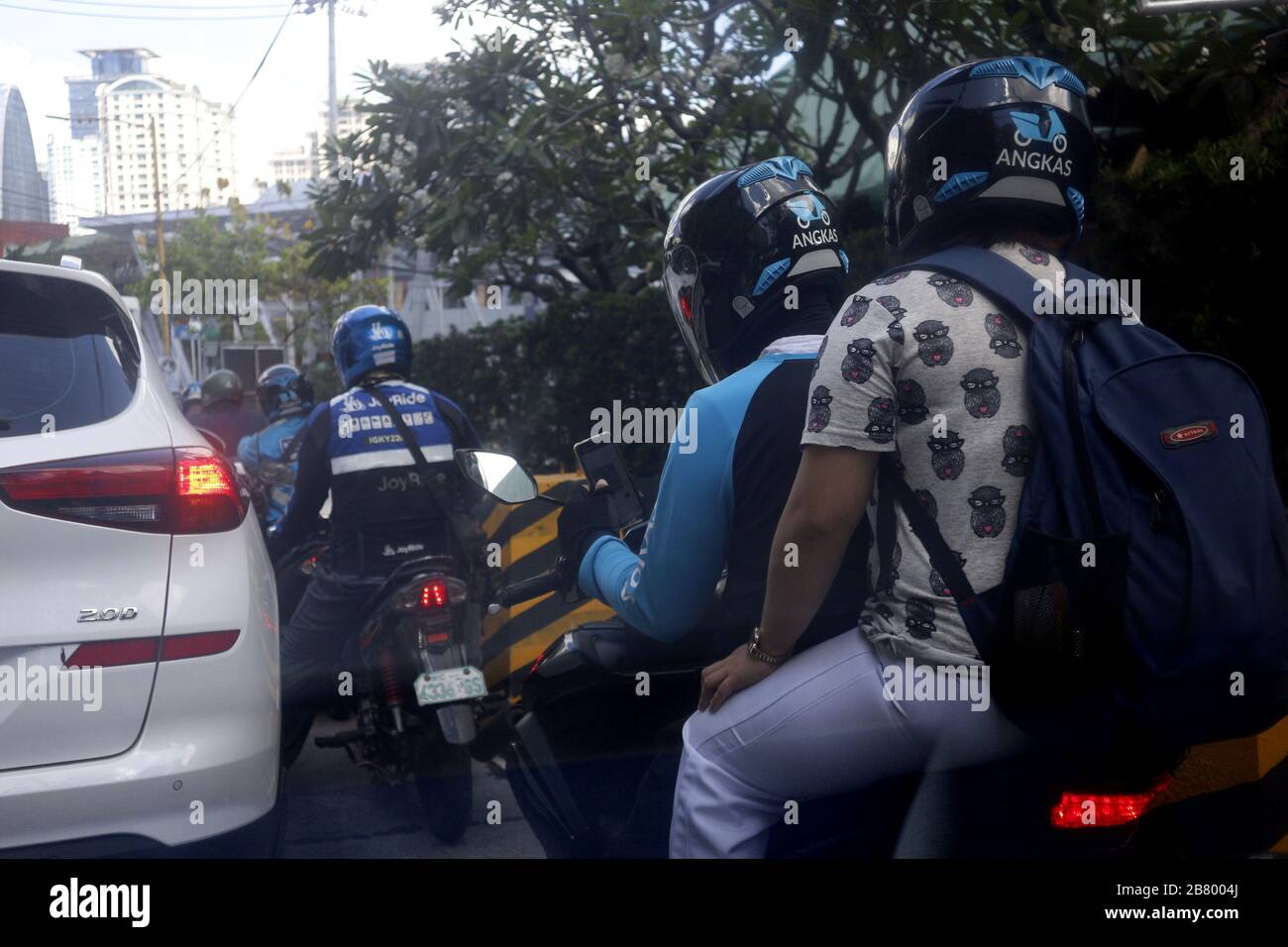 Philippines taxi driver hi-res stock photography and images - Alamy