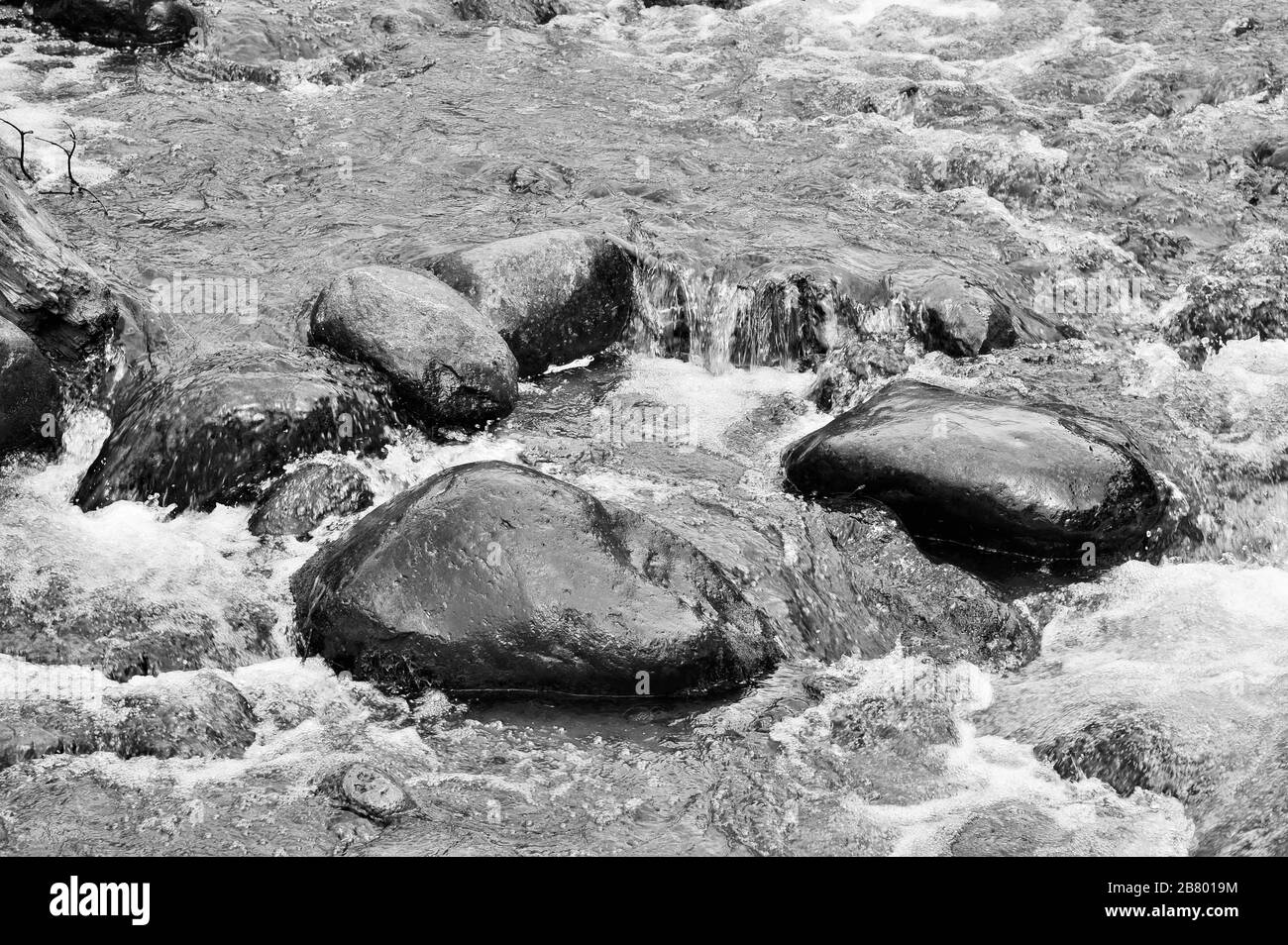 Lidder river pahalgam kashmir india hi-res stock photography and images ...
