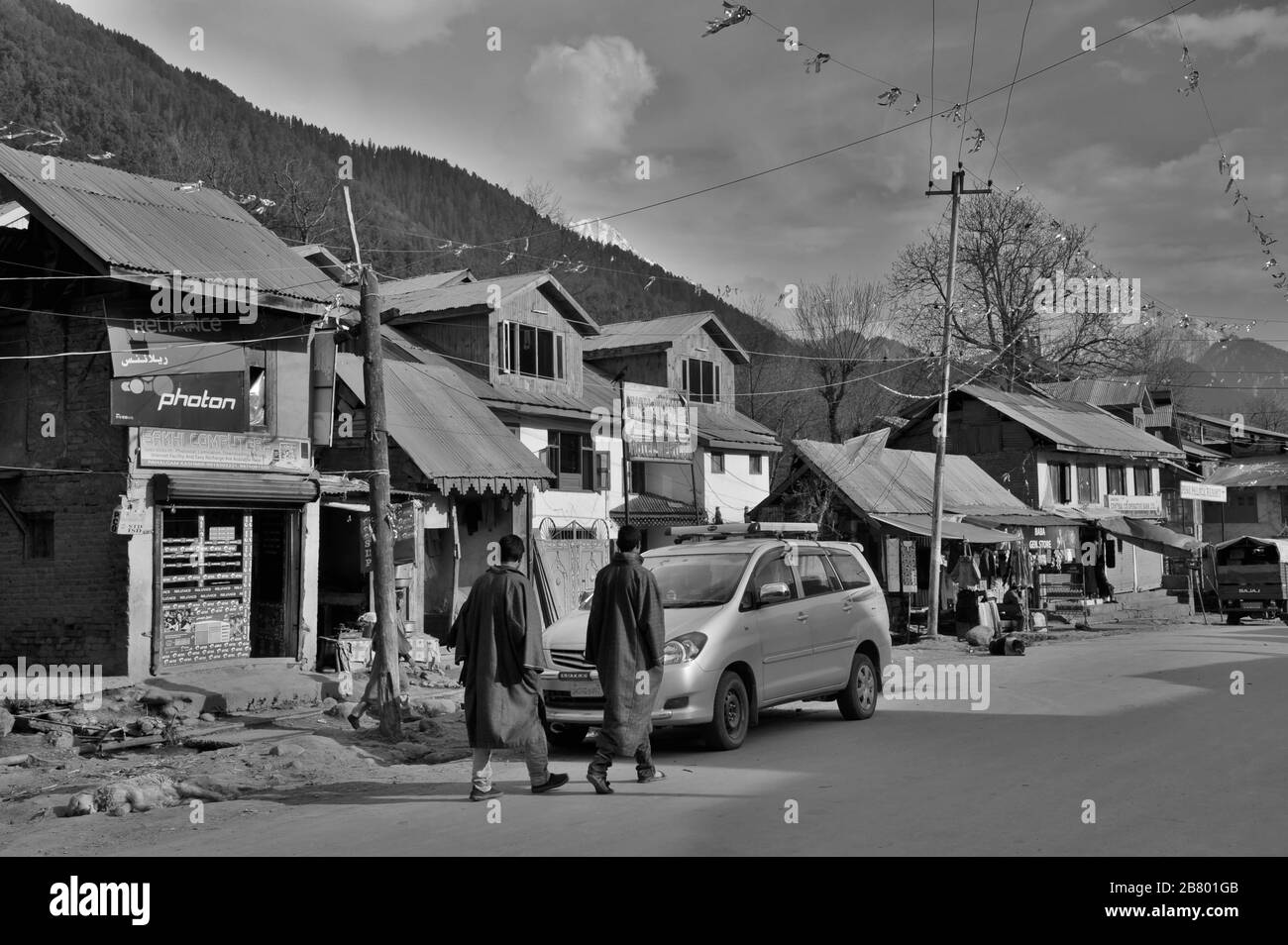 Market road shops, Pahalgam, Kashmir, Jammu and Kashmir, India, Asia ...