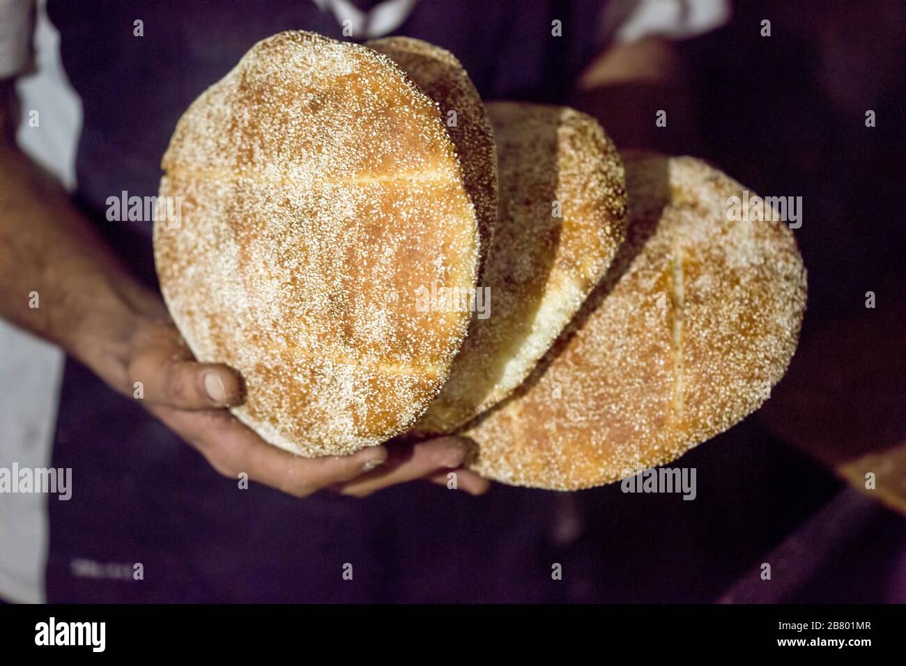 Fresh bread Moroccan bakery, Essaouira Stock Photo - Alamy